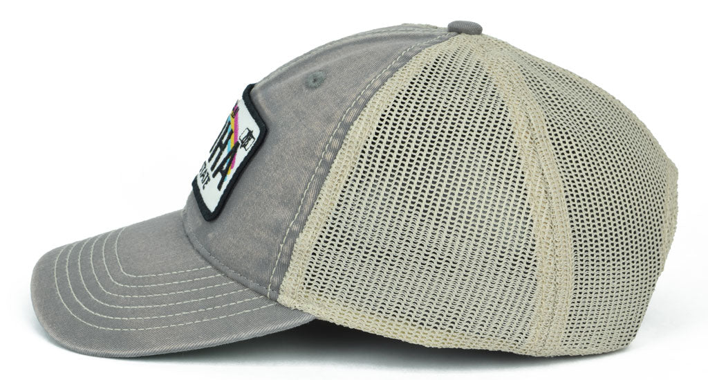 Hawai’i License Plate Trucker Hat – 808 Clothing Co Maui
